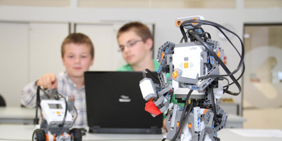 "World Robot Olympiad" 2018: Landesfinale findet in Passau statt ...